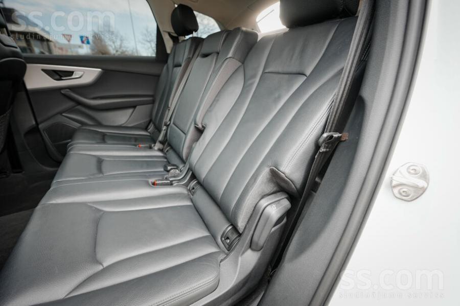 Balts Audi Q7 2021 Rīga, ar dzinēja tilpumu 3.00 L un nobraukumu 111 tūkst. km par 39500 €, foto 12 vietnē AUTOMOTO.COM.LV
