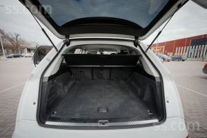 Balts Audi Q7 2021 Rīga, ar dzinēja tilpumu 3.00 L un nobraukumu 111 tūkst. km par 39500 €, foto 16 vietnē AUTOMOTO.COM.LV