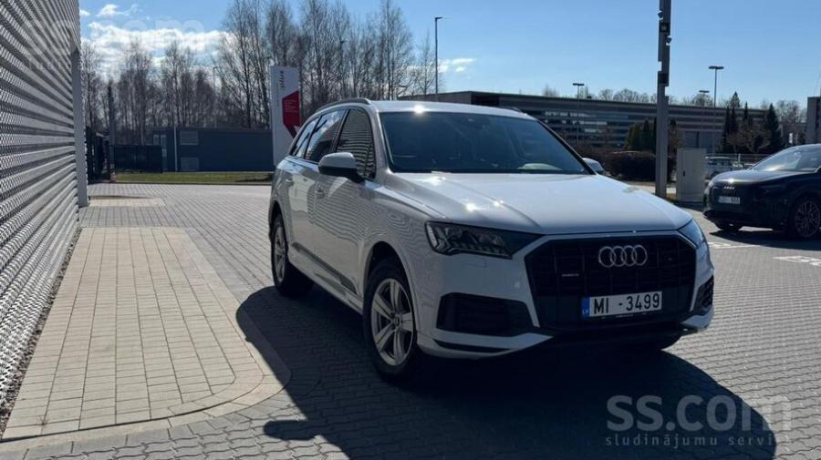 Balts Audi Q7 2021 Rīga, ar dzinēja tilpumu 3.00 L un nobraukumu 139 tūkst. km par 38900 €, foto 3 vietnē AUTOMOTO.COM.LV