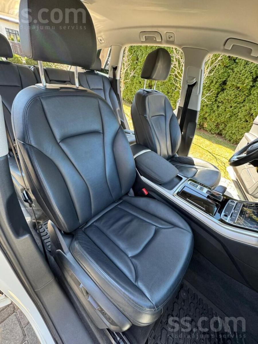 Balts Audi Q7 2021 Rīga, ar dzinēja tilpumu 3.00 L un nobraukumu 139 tūkst. km par 38900 €, foto 12 vietnē AUTOMOTO.COM.LV