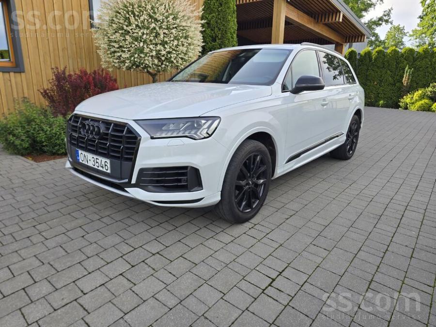 Balts Audi Q7 2021 Rīga, ar dzinēja tilpumu 3.00 L un nobraukumu 113 tūkst. km par 39500 €, foto 1 vietnē AUTOMOTO.COM.LV