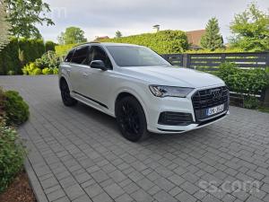 Balts Audi Q7 2021 Rīga, ar dzinēja tilpumu 3.00 L un nobraukumu 113 tūkst. km par 39500 €, foto 4 vietnē AUTOMOTO.COM.LV