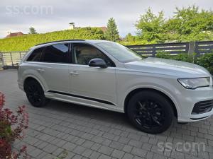 Balts Audi Q7 2021 Rīga, ar dzinēja tilpumu 3.00 L un nobraukumu 113 tūkst. km par 39500 €, foto 5 vietnē AUTOMOTO.COM.LV