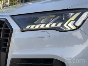 White Audi Q7 2021 in Riga, with an engine capacity of 3.00 L and mileage of 113 thousand km for 39500 €, photo 3 on AUTOMOTO.COM.LV