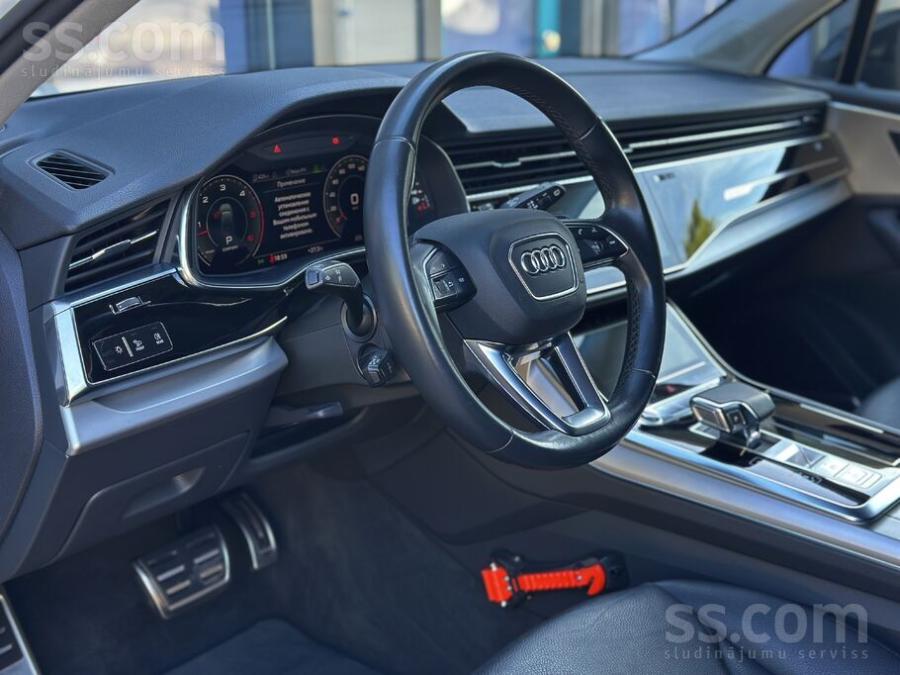 White Audi Q7 2021 in Riga, with an engine capacity of 3.00 L and mileage of 113 thousand km for 39500 €, photo 13 on AUTOMOTO.COM.LV