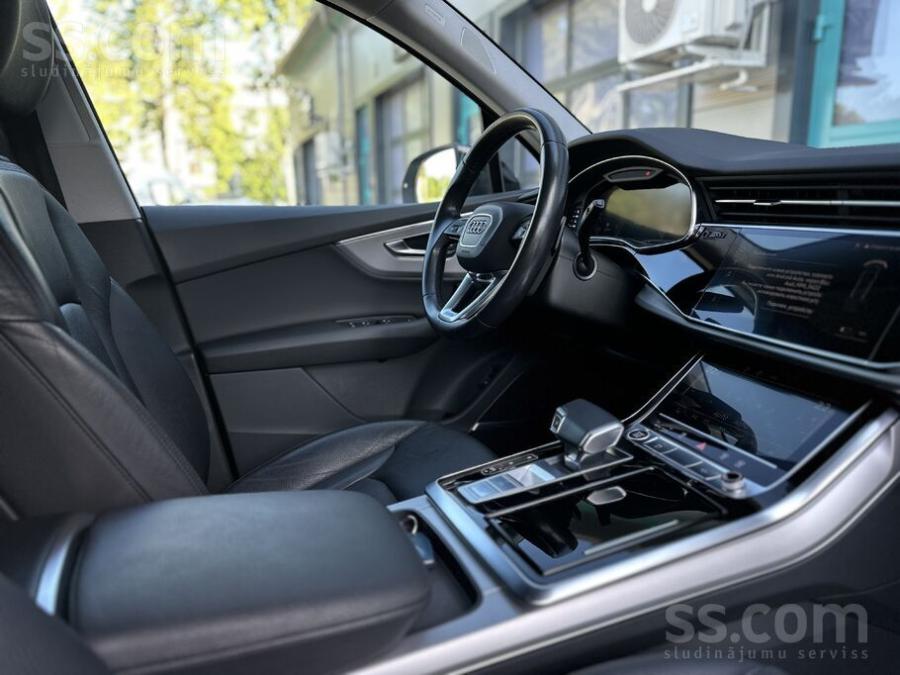 White Audi Q7 2021 in Riga, with an engine capacity of 3.00 L and mileage of 113 thousand km for 39500 €, photo 19 on AUTOMOTO.COM.LV