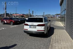 Balts Audi Q7 2021 Rīga, ar dzinēja tilpumu 3.00 L un nobraukumu 139 tūkst. km par 35990 €, foto 5 vietnē AUTOMOTO.COM.LV