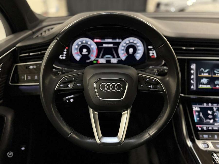 White Audi Q7 2021 in Vilnius, with an engine capacity of 3.00 L and mileage of 71 thousand km for 38500 €, photo 23 on AUTOMOTO.COM.LV