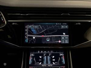 White Audi Q7 2021 in Vilnius, with an engine capacity of 3.00 L and mileage of 71 thousand km for 38500 €, photo 28 on AUTOMOTO.COM.LV