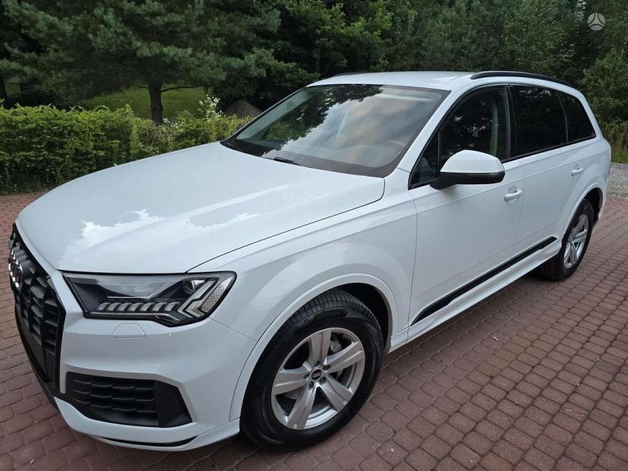 White Audi Q7 2021 in Utena, with an engine capacity of 3.00 L and mileage of 145 thousand km for 35500 €, photo 6 on AUTOMOTO.COM.LV