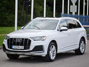 White Audi Q7 2021 in Vilnius, with an engine capacity of 3.00 L and mileage of 148 thousand km for 36000 €, photo 4 on AUTOMOTO.COM.LV