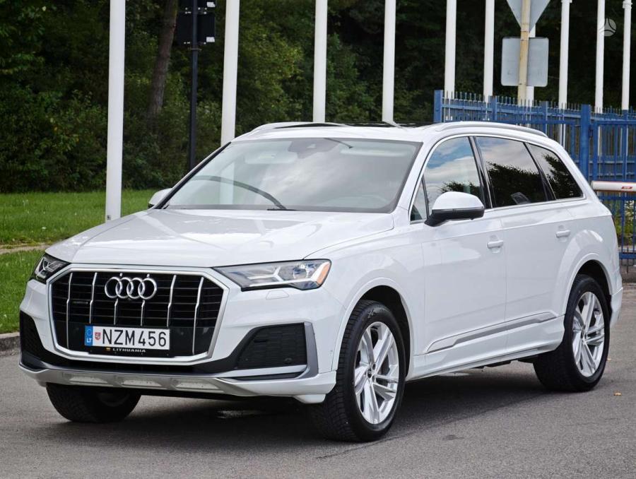 White Audi Q7 2021 in Vilnius, with an engine capacity of 3.00 L and mileage of 148 thousand km for 36000 €, photo 4 on AUTOMOTO.COM.LV