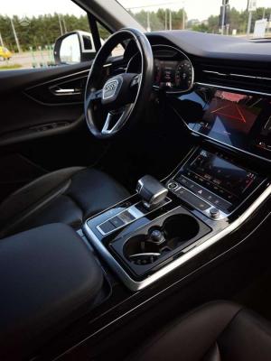 White Audi Q7 2021 in Vilnius, with an engine capacity of 3.00 L and mileage of 148 thousand km for 36000 €, photo 14 on AUTOMOTO.COM.LV