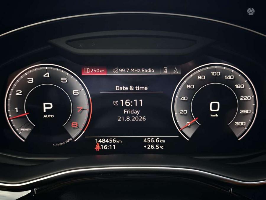 White Audi Q7 2021 in Vilnius, with an engine capacity of 3.00 L and mileage of 148 thousand km for 36000 €, photo 33 on AUTOMOTO.COM.LV