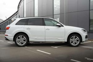 Balts Audi Q7 2022 Viļņa, ar dzinēja tilpumu 2.97 L un nobraukumu 61 tūkst. km par 44500 €, foto 9 vietnē AUTOMOTO.COM.LV