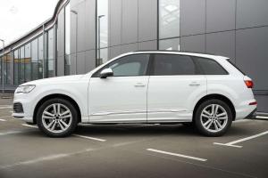 Balts Audi Q7 2022 Viļņa, ar dzinēja tilpumu 2.97 L un nobraukumu 61 tūkst. km par 43500 €, foto 2 vietnē AUTOMOTO.COM.LV
