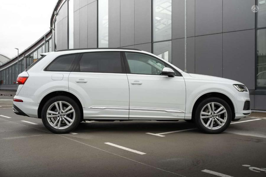Balts Audi Q7 2022 Viļņa, ar dzinēja tilpumu 2.97 L un nobraukumu 61 tūkst. km par 43500 €, foto 7 vietnē AUTOMOTO.COM.LV