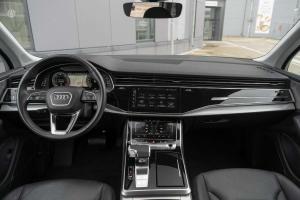 Balts Audi Q7 2022 Viļņa, ar dzinēja tilpumu 2.97 L un nobraukumu 61 tūkst. km par 43500 €, foto 14 vietnē AUTOMOTO.COM.LV