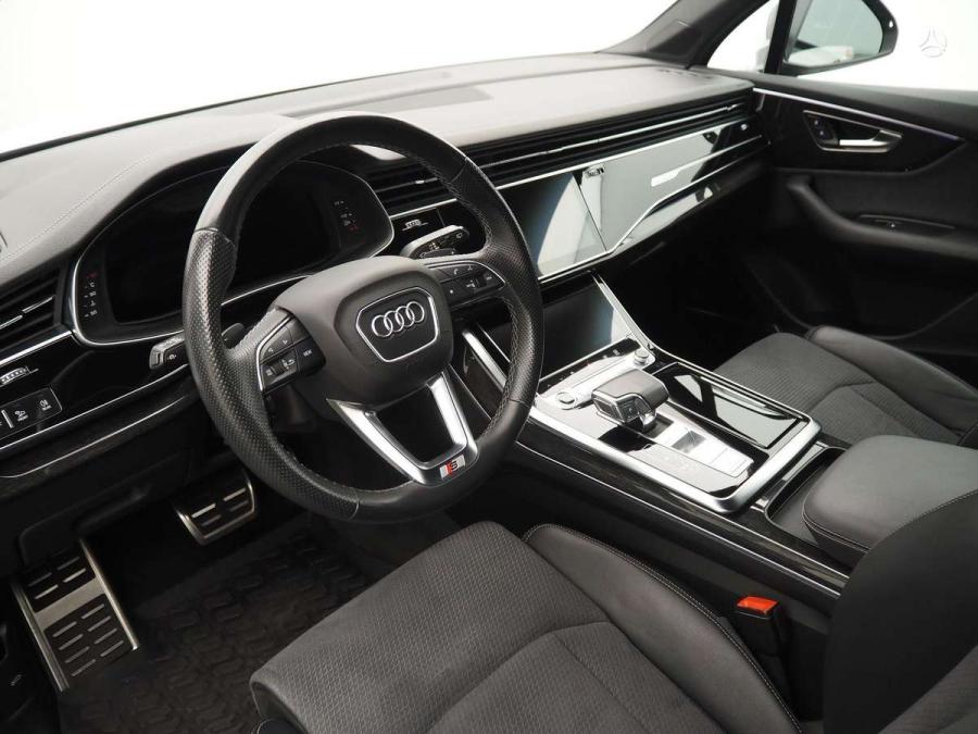 White Audi Q7 2022 in Vilnius, with an engine capacity of 3.00 L and mileage of 143 thousand km for 43900 €, photo 13 on AUTOMOTO.COM.LV