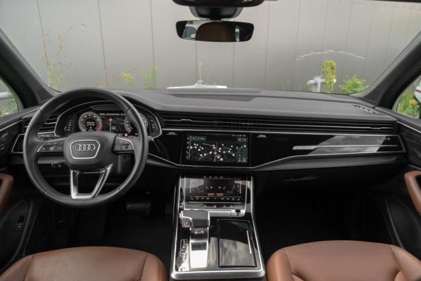 Balts Audi Q7 2022 Viļņa, ar dzinēja tilpumu 3.00 L un nobraukumu 43 tūkst. km par 55000 €, foto 9 vietnē AUTOMOTO.COM.LV