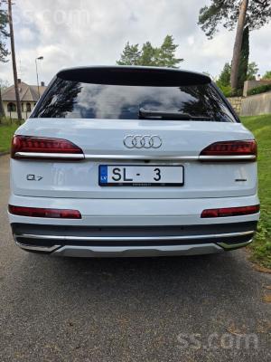 White Audi Q7 2023 in Riga, with an engine capacity of 3.00 L and mileage of 74 thousand km for 49000 €, photo 4 on AUTOMOTO.COM.LV