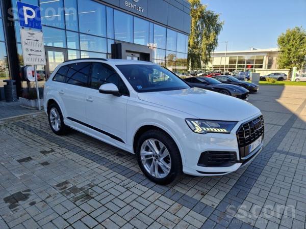 White Audi Q7 2023 in Riga, with an engine capacity of 3.00 L and mileage of 110 thousand km for 49900 €, photo 3 on AUTOMOTO.COM.LV