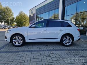 White Audi Q7 2023 in Riga, with an engine capacity of 3.00 L and mileage of 110 thousand km for 49900 €, photo 8 on AUTOMOTO.COM.LV