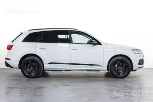 Balts Audi Q7 2023 Rīga, ar dzinēja tilpumu 3.00 L un nobraukumu 83 tūkst. km par 51900 €, foto 8 vietnē AUTOMOTO.COM.LV
