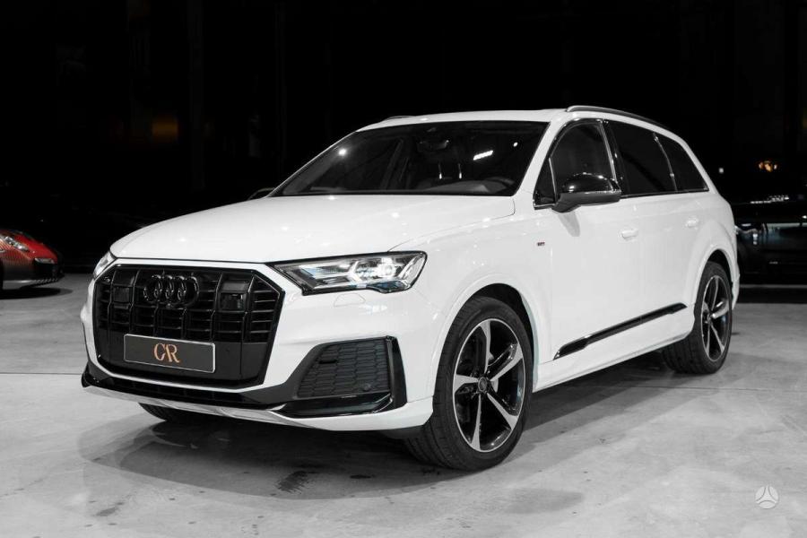 White Audi Q7 2023 in Riga, with an engine capacity of 2.97 L and mileage of 60 thousand km for 54400 €, photo 1 on AUTOMOTO.COM.LV