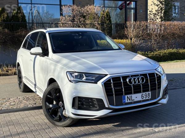 White Audi Q7 2023 in Riga, with an engine capacity of 3.00 L and mileage of 48 thousand km for 47000 €, photo 1 on AUTOMOTO.COM.LV