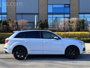 White Audi Q7 2023 in Riga, with an engine capacity of 3.00 L and mileage of 48 thousand km for 47000 €, photo 6 on AUTOMOTO.COM.LV