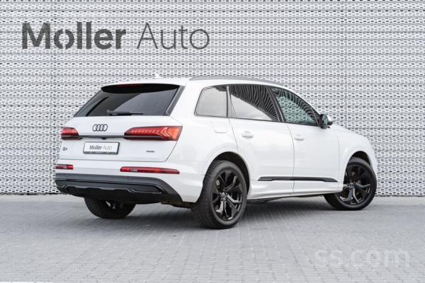 White Audi Q7 2023 in Riga, with an engine capacity of 3.00 L and mileage of 117 thousand km for 45900 €, photo 4 on AUTOMOTO.COM.LV