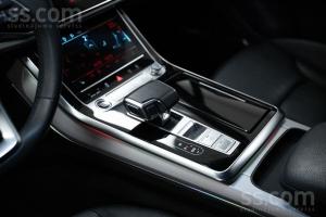 Balts Audi Q7 2023 Rīga, ar dzinēja tilpumu 3.00 L un nobraukumu 83 tūkst. km par 45500 €, foto 17 vietnē AUTOMOTO.COM.LV