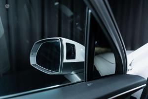 Balts Audi Q7 2023 Viļņa, ar dzinēja tilpumu 3.00 L un nobraukumu 3 tūkst. km par 48999 €, foto 20 vietnē AUTOMOTO.COM.LV