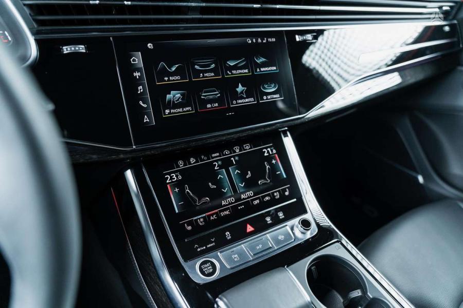 Balts Audi Q7 2023 Viļņa, ar dzinēja tilpumu 3.00 L un nobraukumu 3 tūkst. km par 48999 €, foto 22 vietnē AUTOMOTO.COM.LV