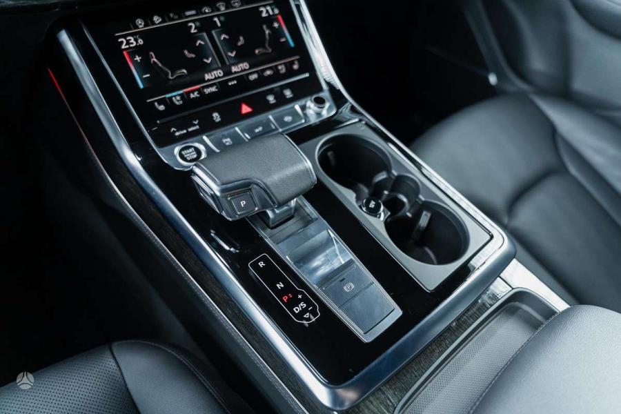 Balts Audi Q7 2023 Viļņa, ar dzinēja tilpumu 3.00 L un nobraukumu 3 tūkst. km par 48999 €, foto 27 vietnē AUTOMOTO.COM.LV