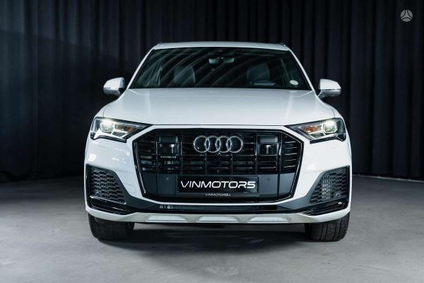 Balts Audi Q7 2023 Viļņa, ar dzinēja tilpumu 3.00 L un nobraukumu 3 tūkst. km par 48999 €, foto 2 vietnē AUTOMOTO.COM.LV