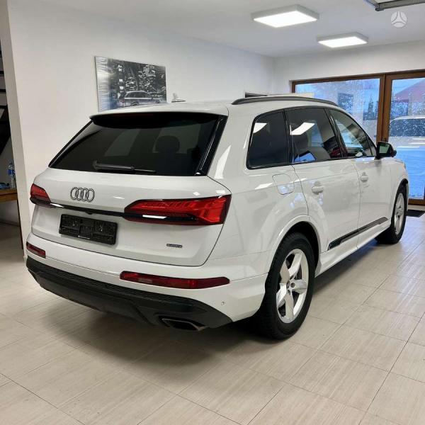 Balts Audi Q7 2025 Raseiniai, ar dzinēja tilpumu 2.97 L un nobraukumu 11 tūkst. km par 57500 €, foto 3 vietnē AUTOMOTO.COM.LV