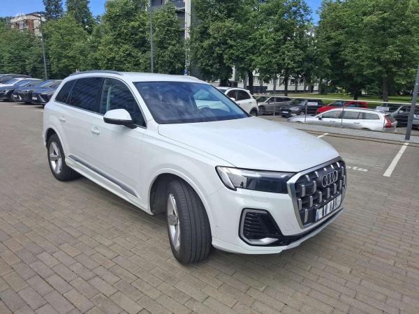 White Audi Q7 2025 in Vilnius, with an engine capacity of 3.00 L and mileage of 10 thousand km for 59000 €, photo 3 on AUTOMOTO.COM.LV
