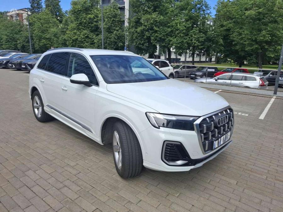 Balts Audi Q7 2025 Viļņa, ar dzinēja tilpumu 3.00 L un nobraukumu 10 tūkst. km par 59000 €, foto 4 vietnē AUTOMOTO.COM.LV