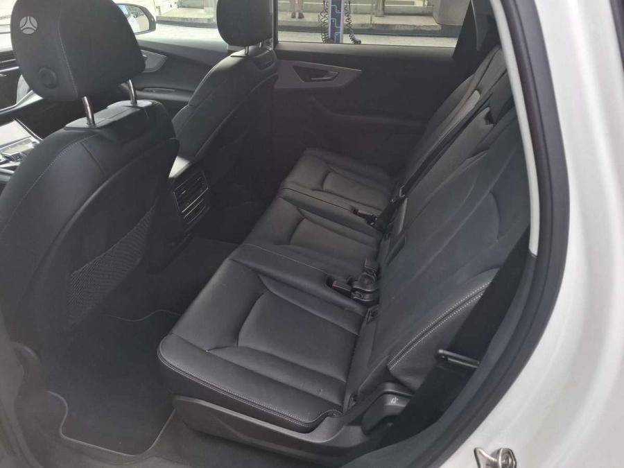 Balts Audi Q7 2025 Viļņa, ar dzinēja tilpumu 3.00 L un nobraukumu 10 tūkst. km par 59000 €, foto 6 vietnē AUTOMOTO.COM.LV