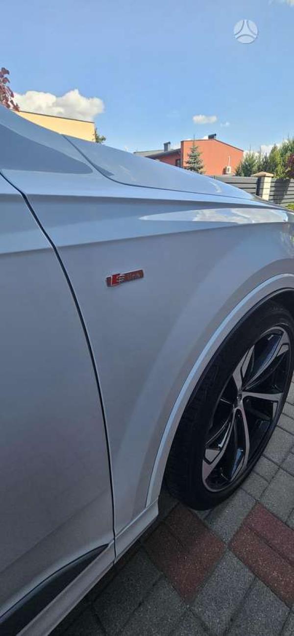 White Audi Q7 2020 in Kaunas, with an engine capacity of 2.97 L and mileage of 60 thousand km for 47800 €, photo 5 on AUTOMOTO.COM.LV
