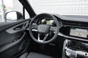 White Audi Q7 2026 in Riga, with an engine capacity of 3.00 L and mileage of 0 thousand km for 79900 €, photo 14 on AUTOMOTO.COM.LV