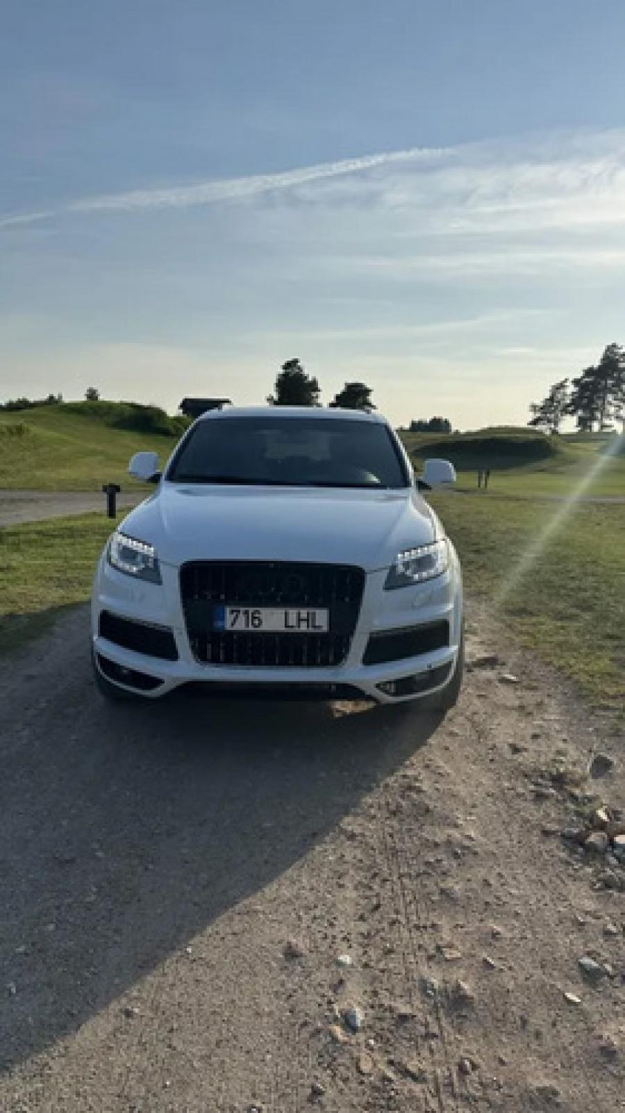 Balts Audi Q7 2006 Pērnava, ar dzinēja tilpumu 3.00 L un nobraukumu 444 tūkst. km par 5500 €, foto 3 vietnē AUTOMOTO.COM.LV