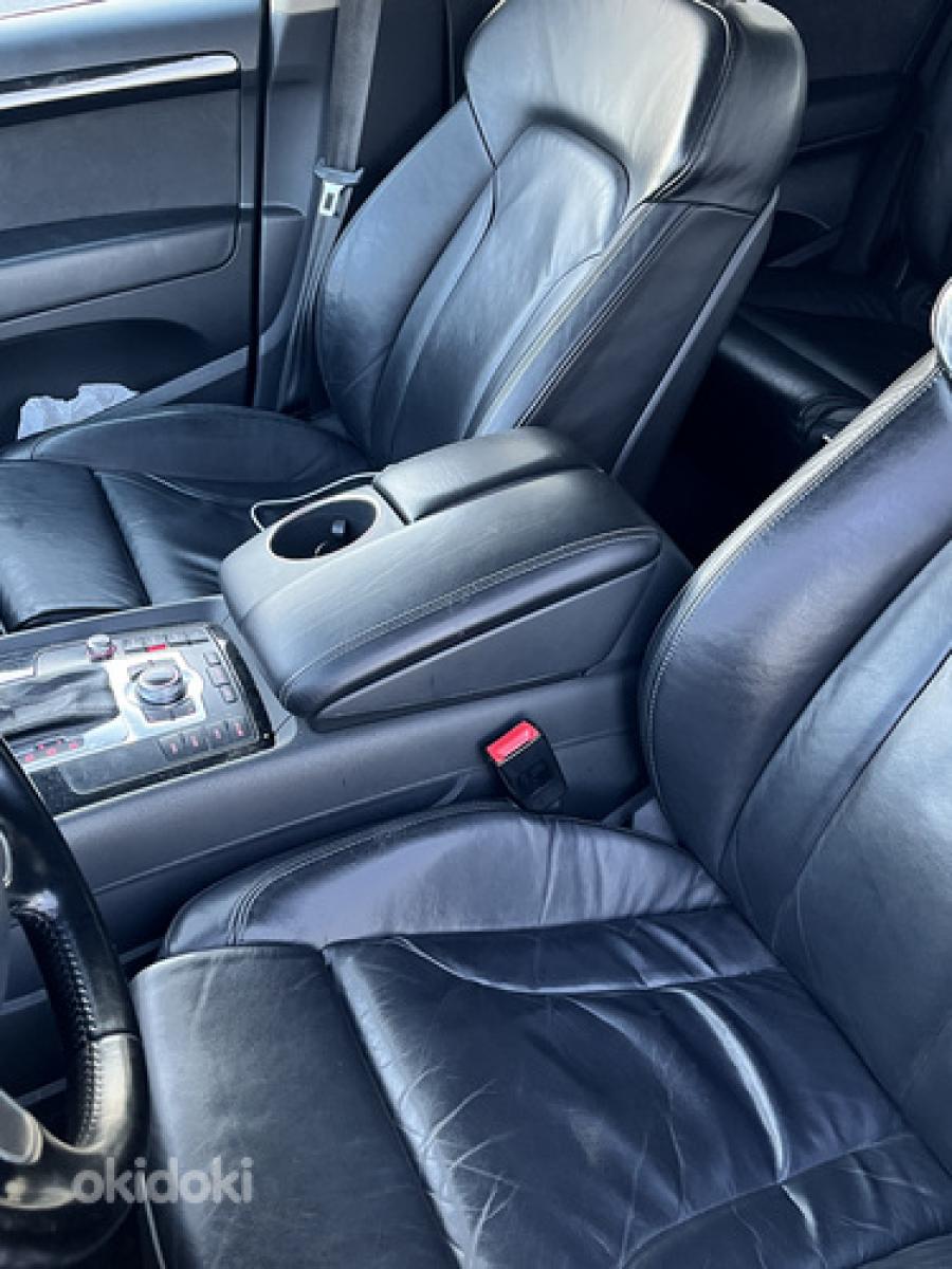 Balts Audi Q7 2012 Tartu, ar dzinēja tilpumu 4.20 L un nobraukumu 282 tūkst. km par 15000 €, foto 6 vietnē AUTOMOTO.COM.LV