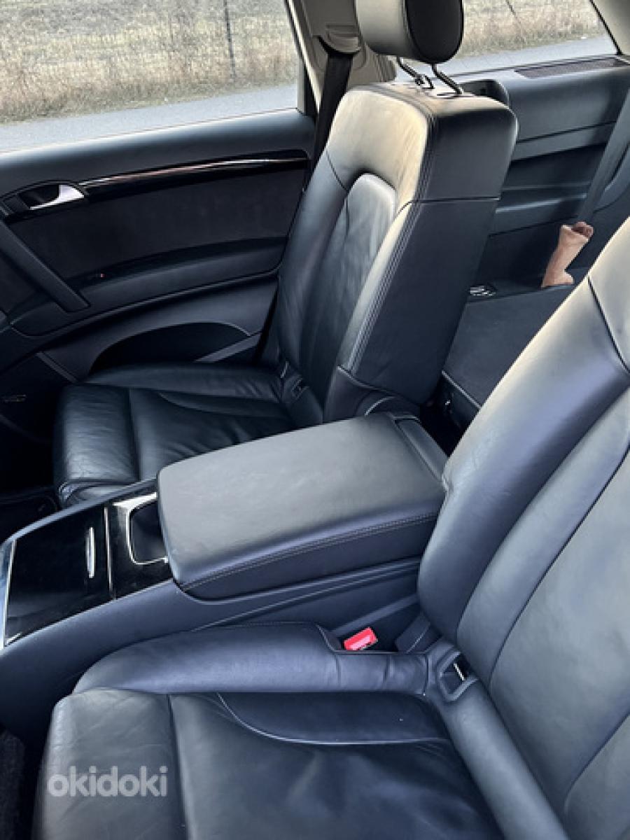 Balts Audi Q7 2012 Tartu, ar dzinēja tilpumu 4.20 L un nobraukumu 282 tūkst. km par 15000 €, foto 7 vietnē AUTOMOTO.COM.LV