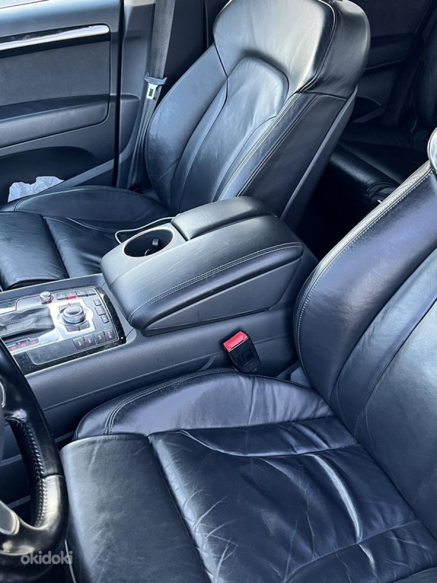 Balts Audi Q7 2012 Tartu, ar dzinēja tilpumu 4.20 L un nobraukumu 282 tūkst. km par 15000 €, foto 19 vietnē AUTOMOTO.COM.LV
