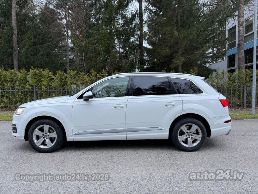 White Audi Q7 2016 in Tallinn, with an engine capacity of 3.00 L and mileage of 298 thousand km for 22300 €, photo 2 on AUTOMOTO.COM.LV