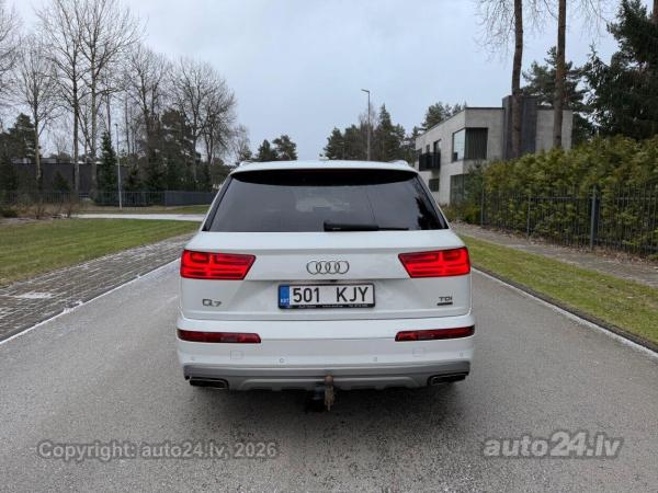 White Audi Q7 2016 in Tallinn, with an engine capacity of 3.00 L and mileage of 298 thousand km for 22300 €, photo 4 on AUTOMOTO.COM.LV