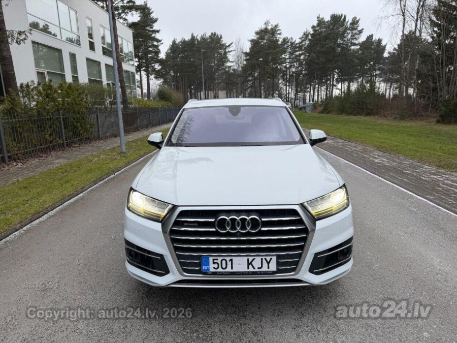 White Audi Q7 2016 in Tallinn, with an engine capacity of 3.00 L and mileage of 298 thousand km for 22300 €, photo 8 on AUTOMOTO.COM.LV